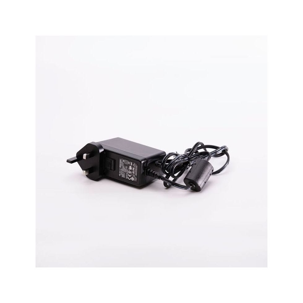 TSI AC Adaptor with Universal Plug Set for SidePak AM520/AM520i